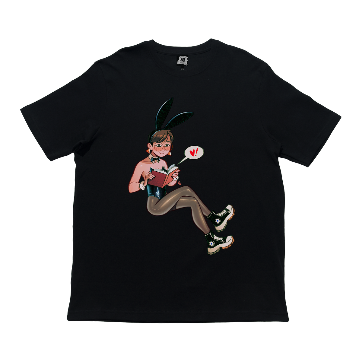 "Leisure Time for Alice" Cut and Sew Wide-body Tee White/Black – Kiru ...